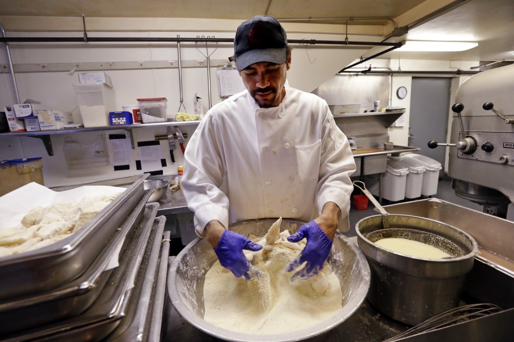 It’s Been Twenty-Five Years Since Restaurant Workers Got a Raise - Talk ...